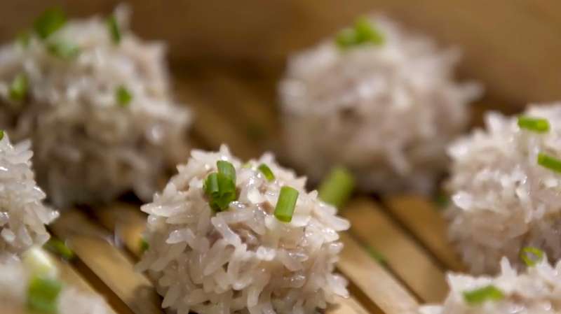 “珍珠丸子”制作简单,漂亮又好吃!