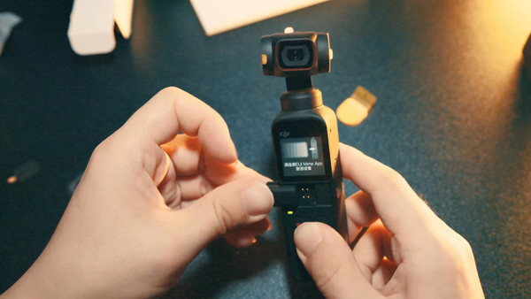 大疆 Pocket2 全能套装版 开箱与初始化设置