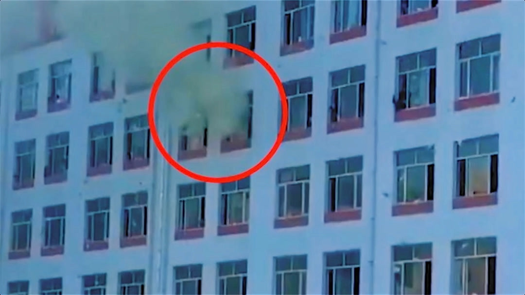 辽宁一私立学校突然倒闭,领导和老师全部离开,无人管理一片混乱