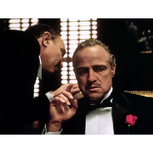 教了N多年物理的C老师 