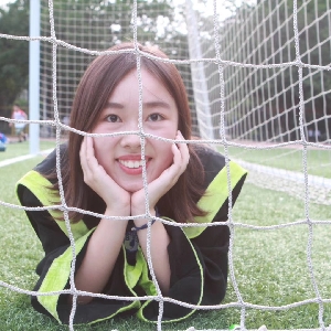 脑袋子的小破站 