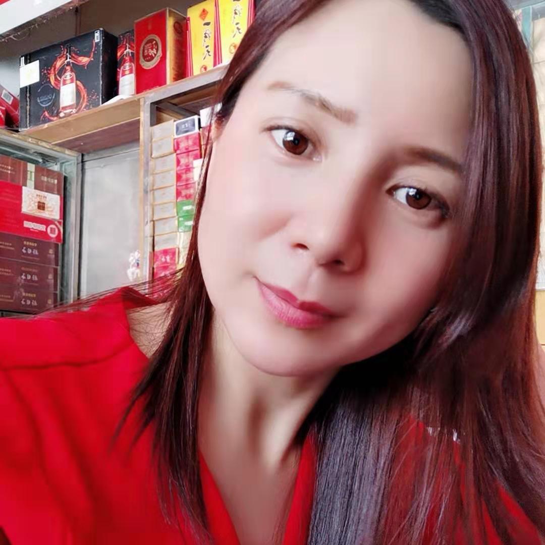 燕子在梅城 