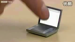 世界上最小的笔记本电脑