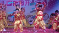 06《众人划桨开大船》学B班男孩