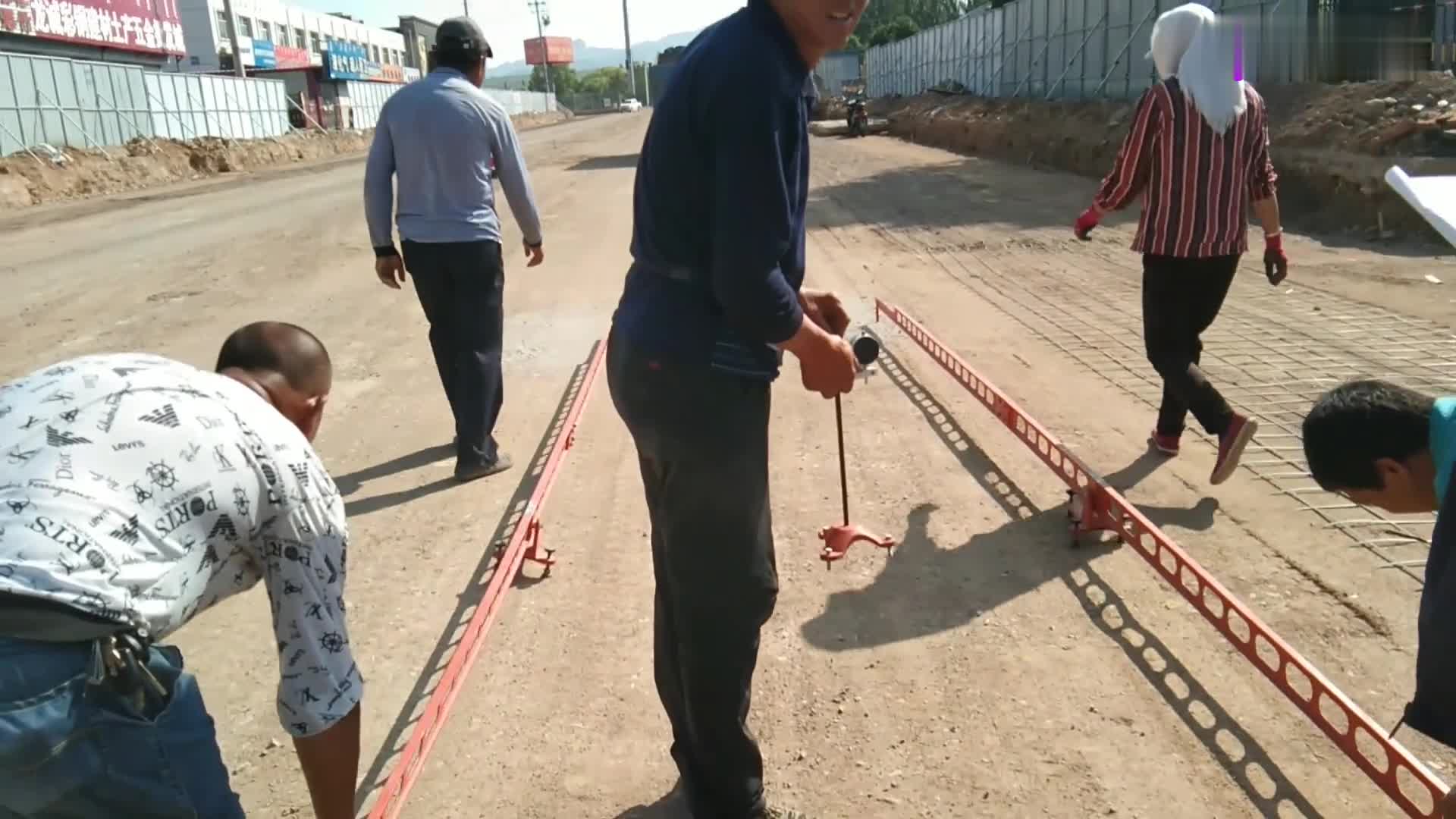 公路弯沉值是怎么做的,他这么做让我觉得很意外,太简单了
