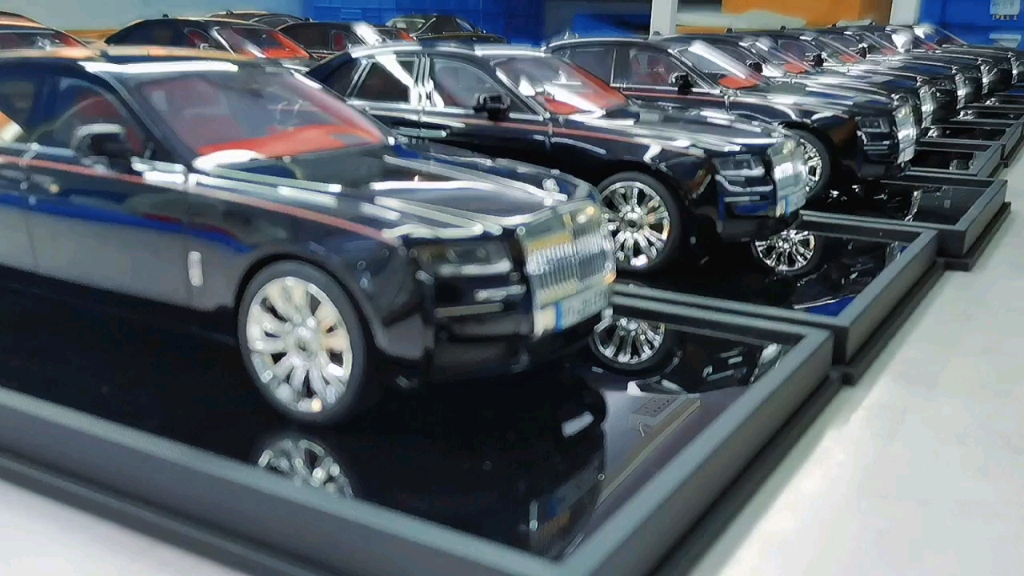 原厂劳斯莱特古斯特1/18树脂汽车模型