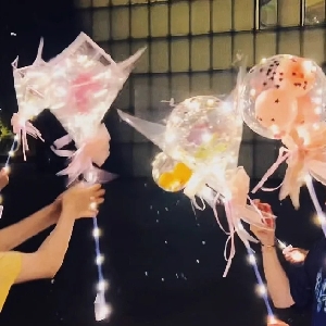 一起来看刘星雨 