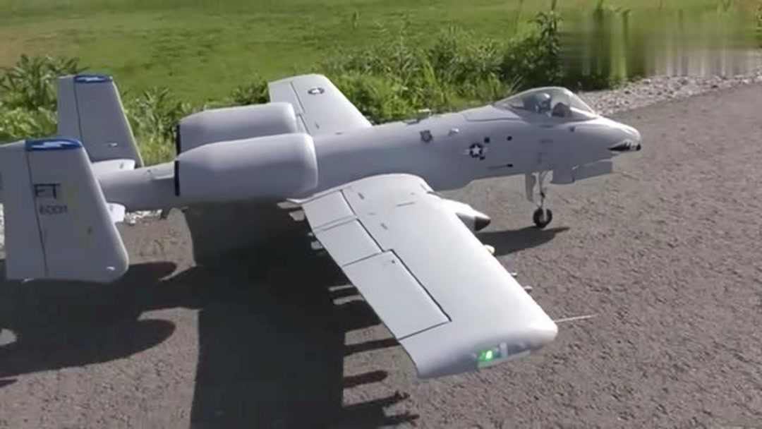 飞机模型,双发动机,起飞很轻盈!