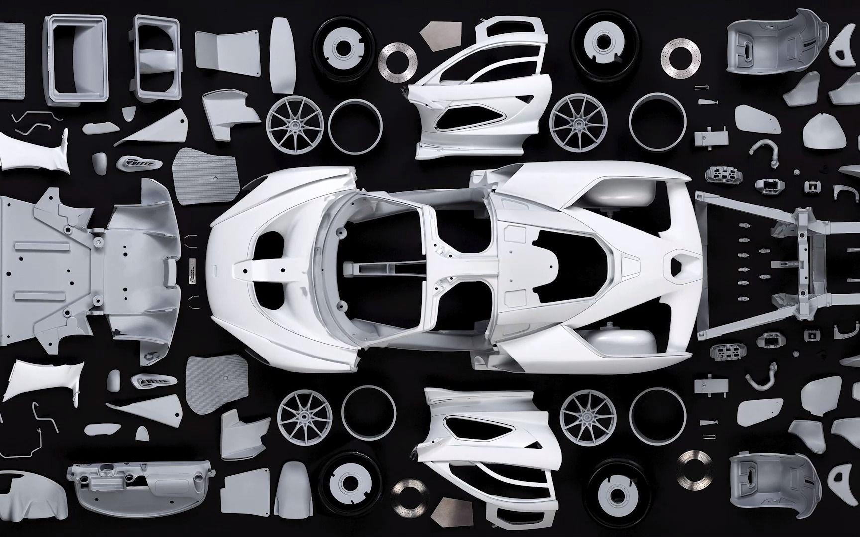 Amalgam 迈凯伦塞纳1:8模型零件展示