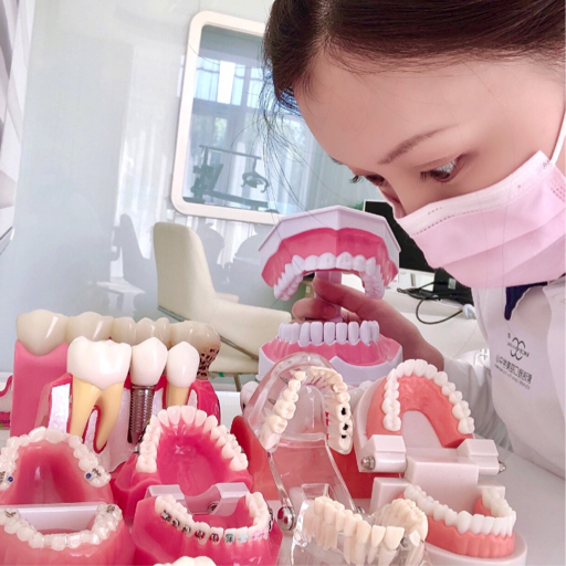 牙Y小美 