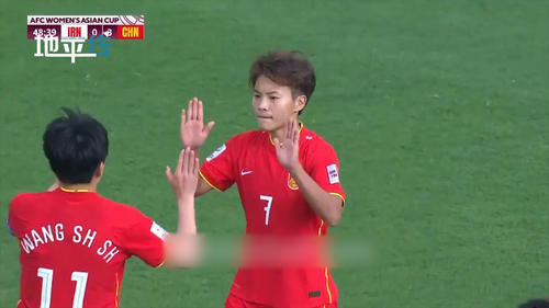 中国女足7-0大胜伊朗,王霜两球庆生