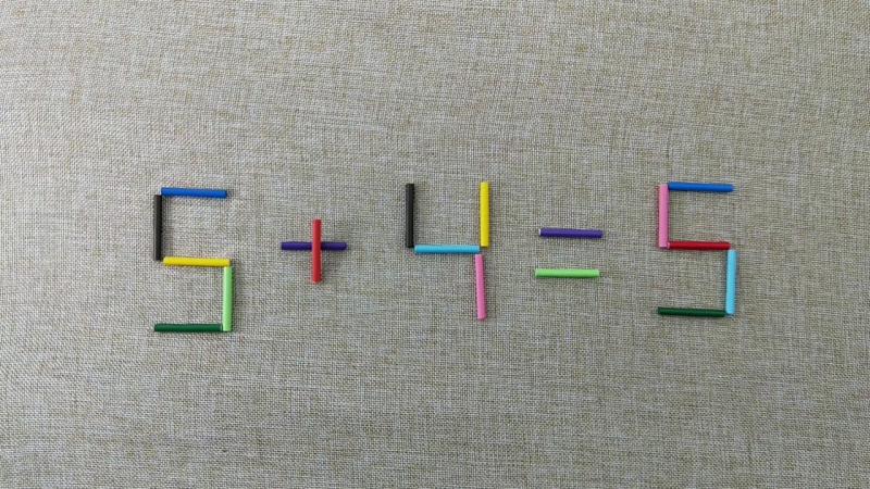 思维锻炼题 如何移动1根木棒使等式成立