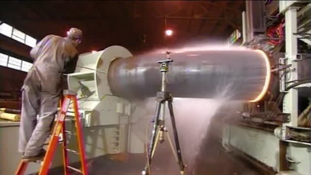 大型弯管是怎么做出来的?原来是用一根直管掰弯的,涨知识了