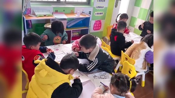 绘画课—可爱的小猫咪,宝贝们都喜爱小动物