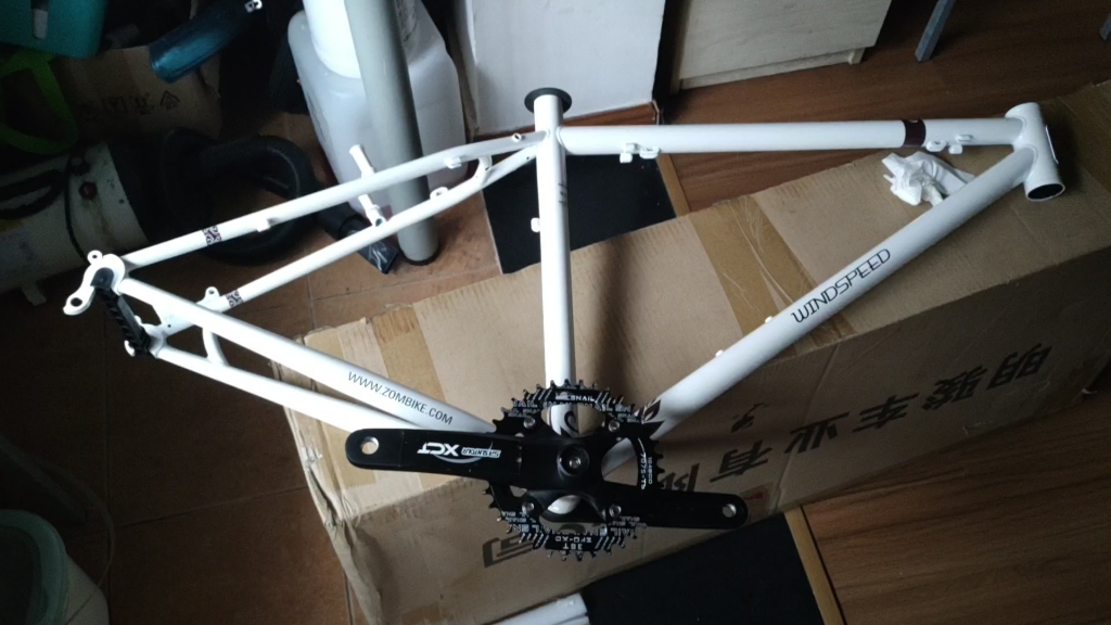 钢架自行车,试装了一下牙盘,还不错