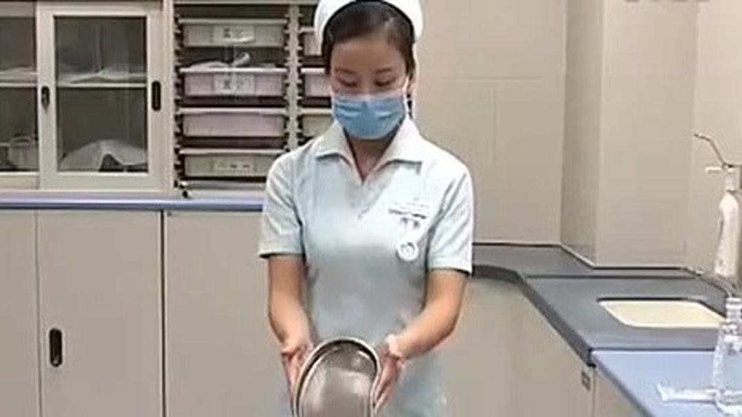 06密闭式静脉输液技术 常用50项护理操作技术