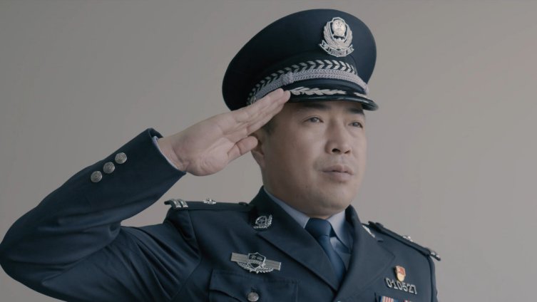 【2020最美基层民警 旱码头守护者--叶战军】“疫”线坚守, “硬核”...