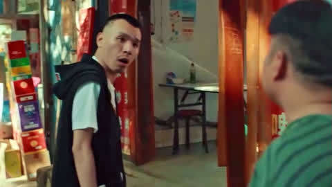滚动的钢蛋:用最大的声音,说最怂的话,骗子遇上一根筋