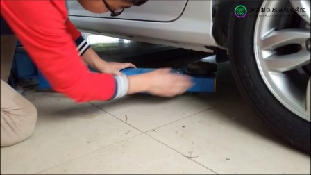 爱剪辑-举升机的使用