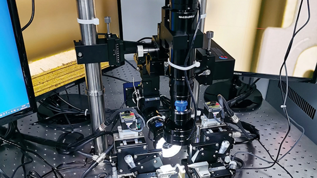 复坦希AWG/PLC自动耦合对准封装系统。微信号(15927139266)