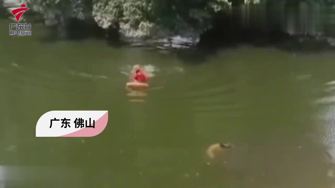 53岁民警跳河救回落水女子,妻子追问才得知旧伤复发