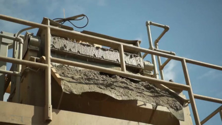 好霸气的工程机械,原来是这样施工的,就是不知道叫什么(1)