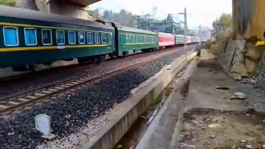 火车视频 火车视频集锦合集之六盘水隧道拍车