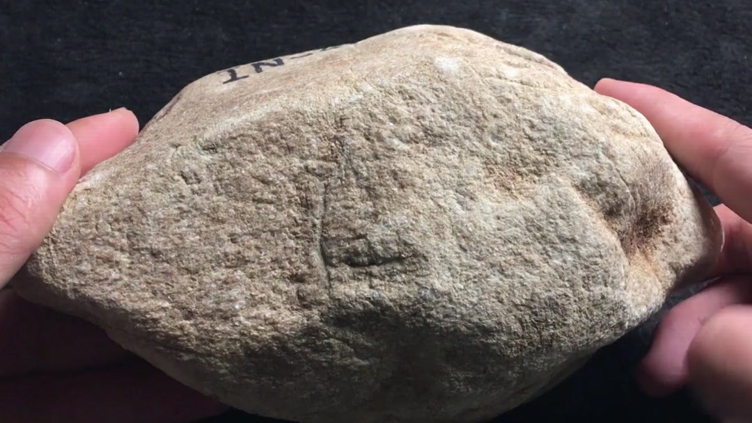 帝王绿翡翠每克的价值是金价的几千倍,有没有被吓到啊