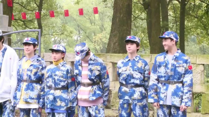 TF家族练习生之戏精集体爆发(《一起开始的旅程》1军训中的跨年