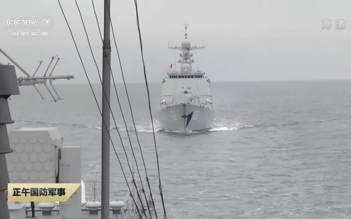 鏖战黄海 中国海军多艘新型战舰集体亮相!直击演训场 军迷天下