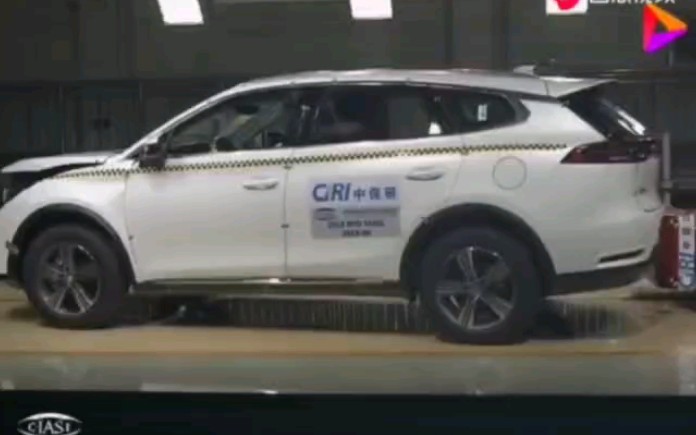 比亚迪唐碰撞测试