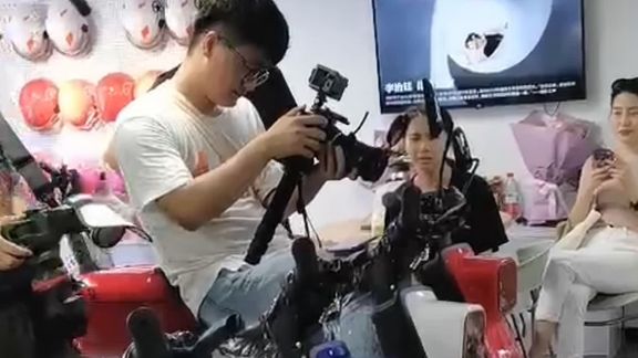 #新国标电动车 #活动现场 #服务至上 帮兄弟做个抖音宣传片