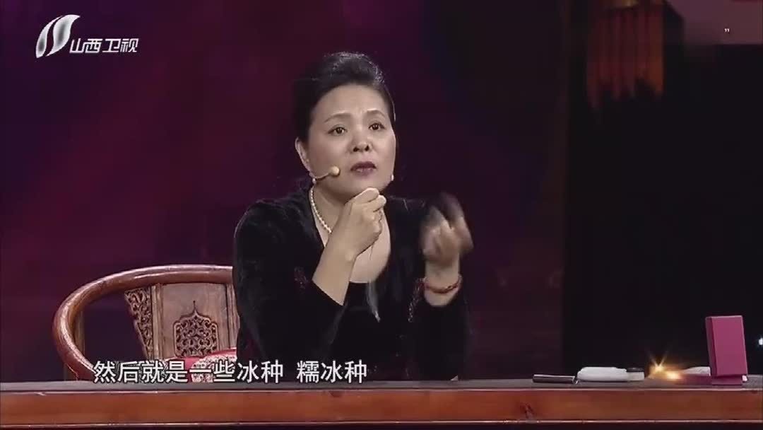 藏友受朋友之托来鉴定,专家称:冰种翡翠,估价竟和藏友估价一样