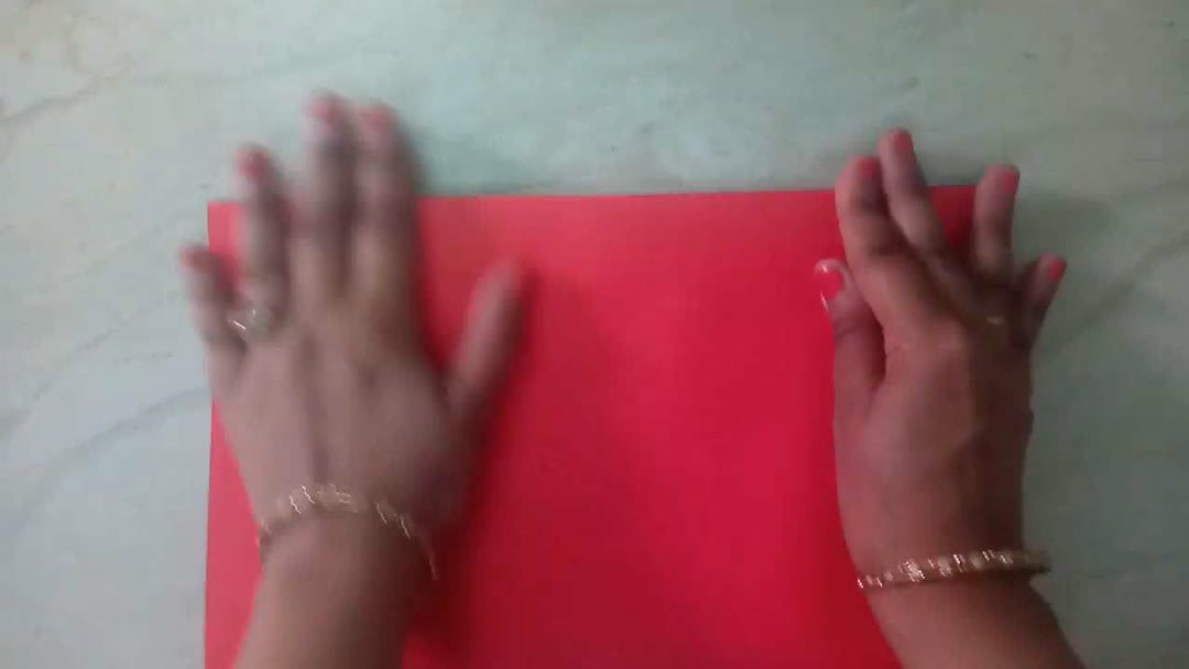 巧手妈妈教你给孩子做出好看的书皮