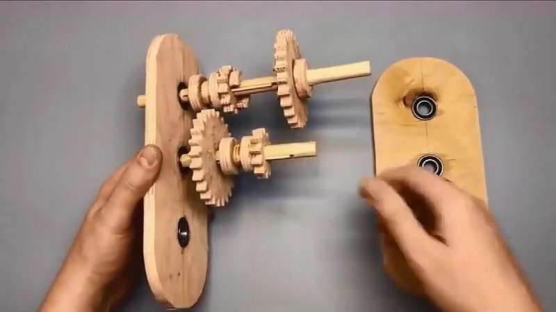 开车换挡时,离合器是怎么工作的?这个结构看得太明白了!