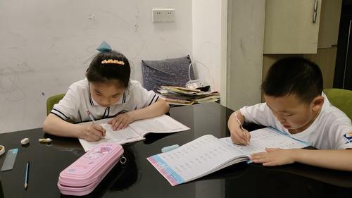 三年级除法口算50题2分48秒