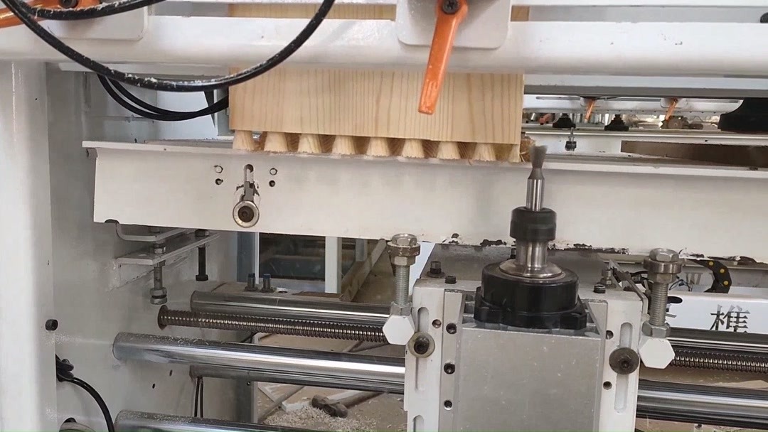木工燕尾槽机 木工燕尾槽设备工作视频