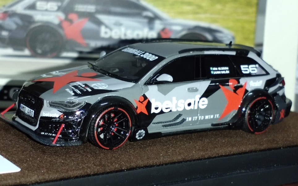 奥迪RS6瓦罐旅行车DTM JEC 1:64限量汽车模型