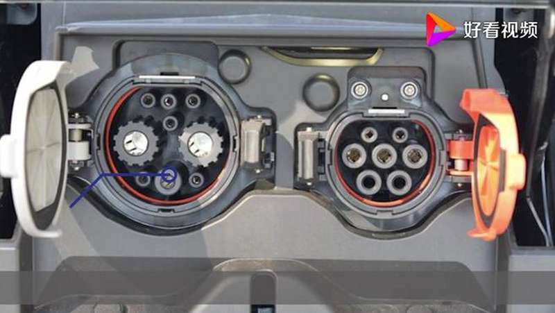 傻傻分不清?河南小哥方言为您讲解 如何区分电动汽车充电口