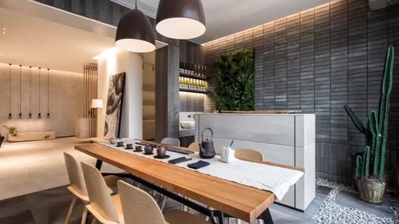 人海漂泊,边走边悟,边悟边省…#商务咨询#公司办公空间设计#