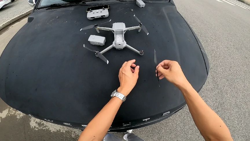 房车生活需要仪式感大疆无人机环绕飞行