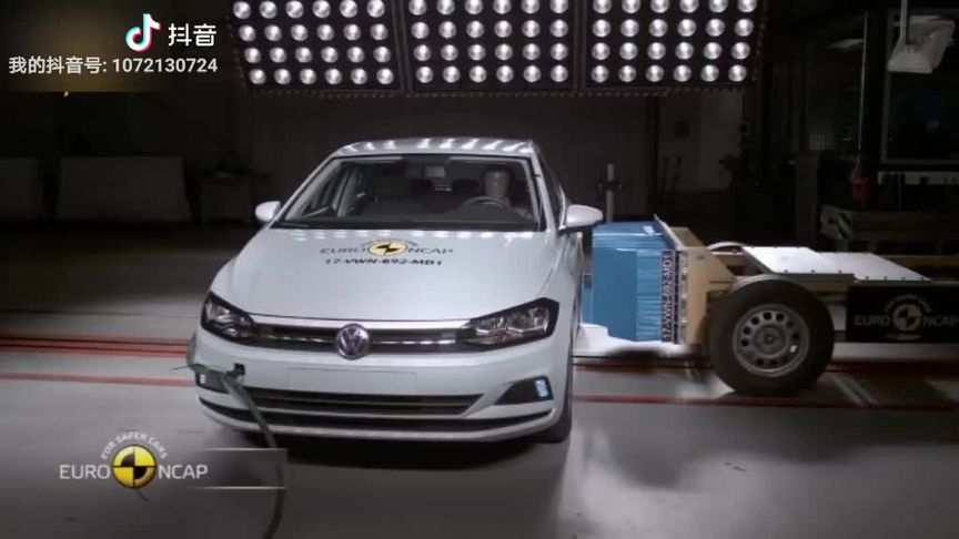 大众polo碰撞测试-5