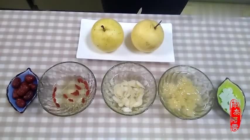 冰糖雪梨新做法,除去冰糖和雪梨,加上这些配料更营养美味~