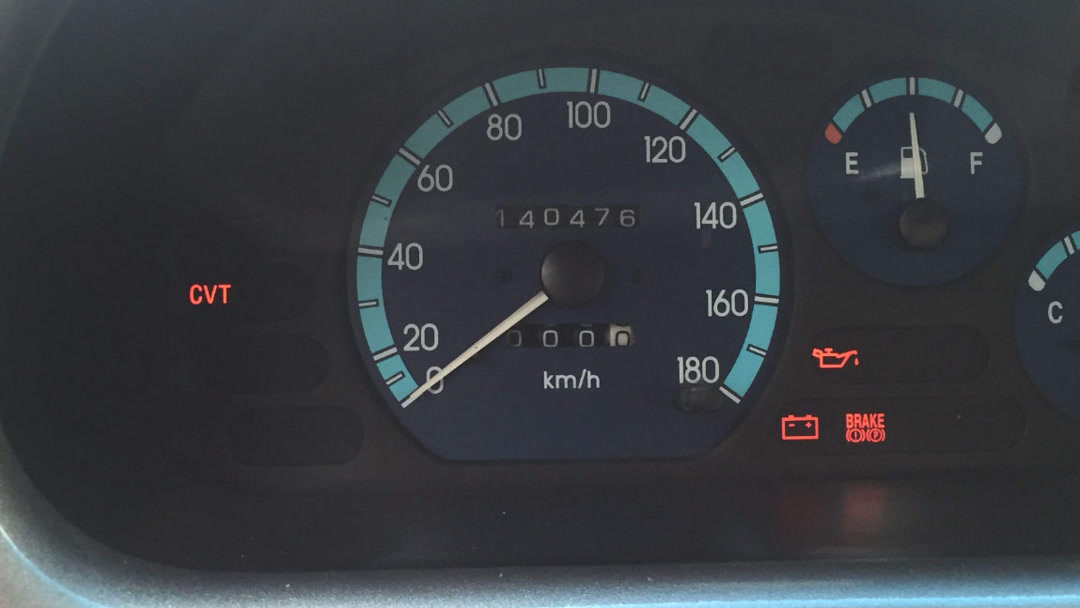 车子仪表盘上这几个故障灯亮了,不要犹豫抓紧修车,继续开太危险