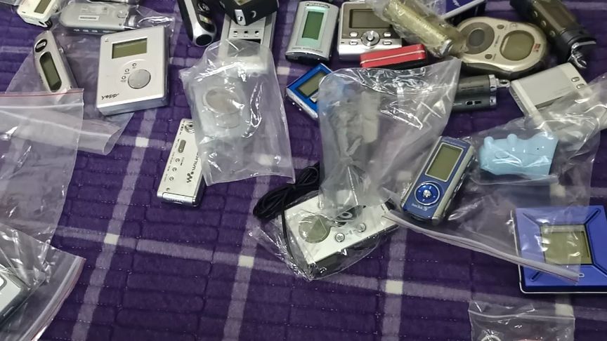 补发一条 mp3 数码播放器 分享视频 当年都是大牌子啊