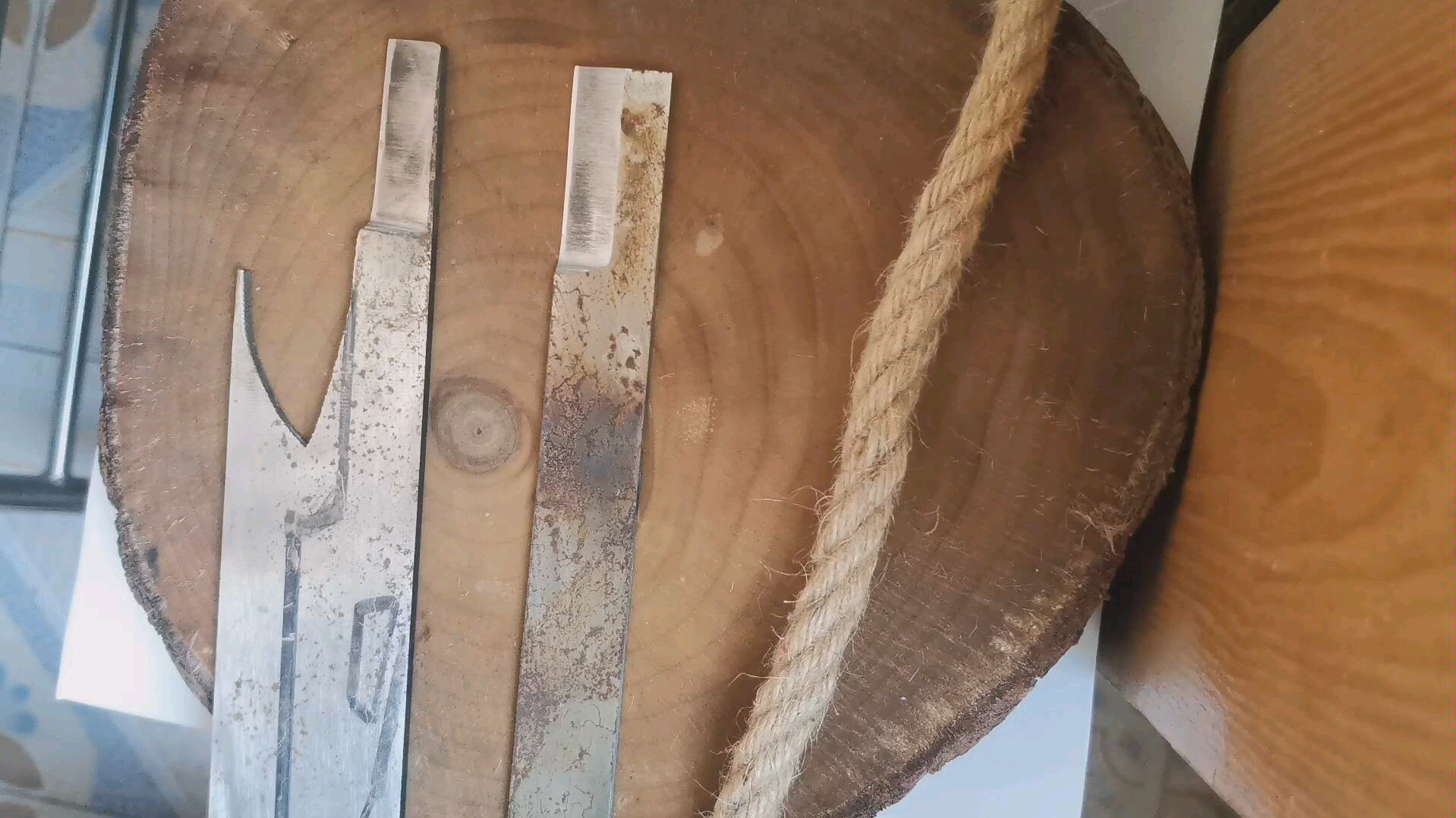 切割长度短!32°开刃66硬度未知高速钢,14mm麻绳,550刀基本丧失削...