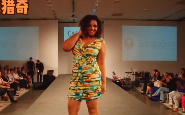 丰满欧美模特内衣秀