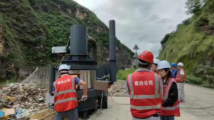 垃圾焚烧炉焚烧现场