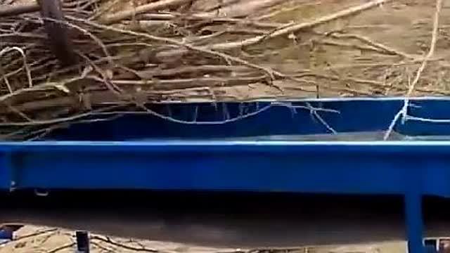 不愧是中国制造,这么先进的木材粉碎机械,一台设备就是一个厂