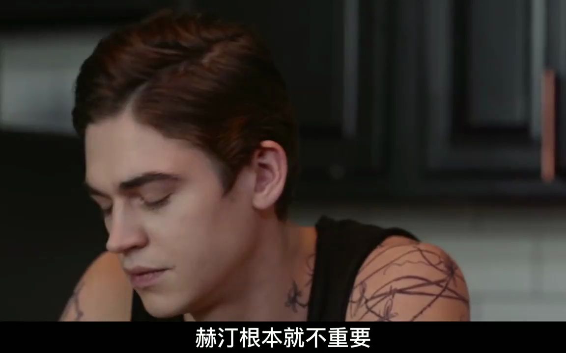 超治愈的爱情片,霸道校草爱上乖乖女,两人互相治愈家庭伤痛